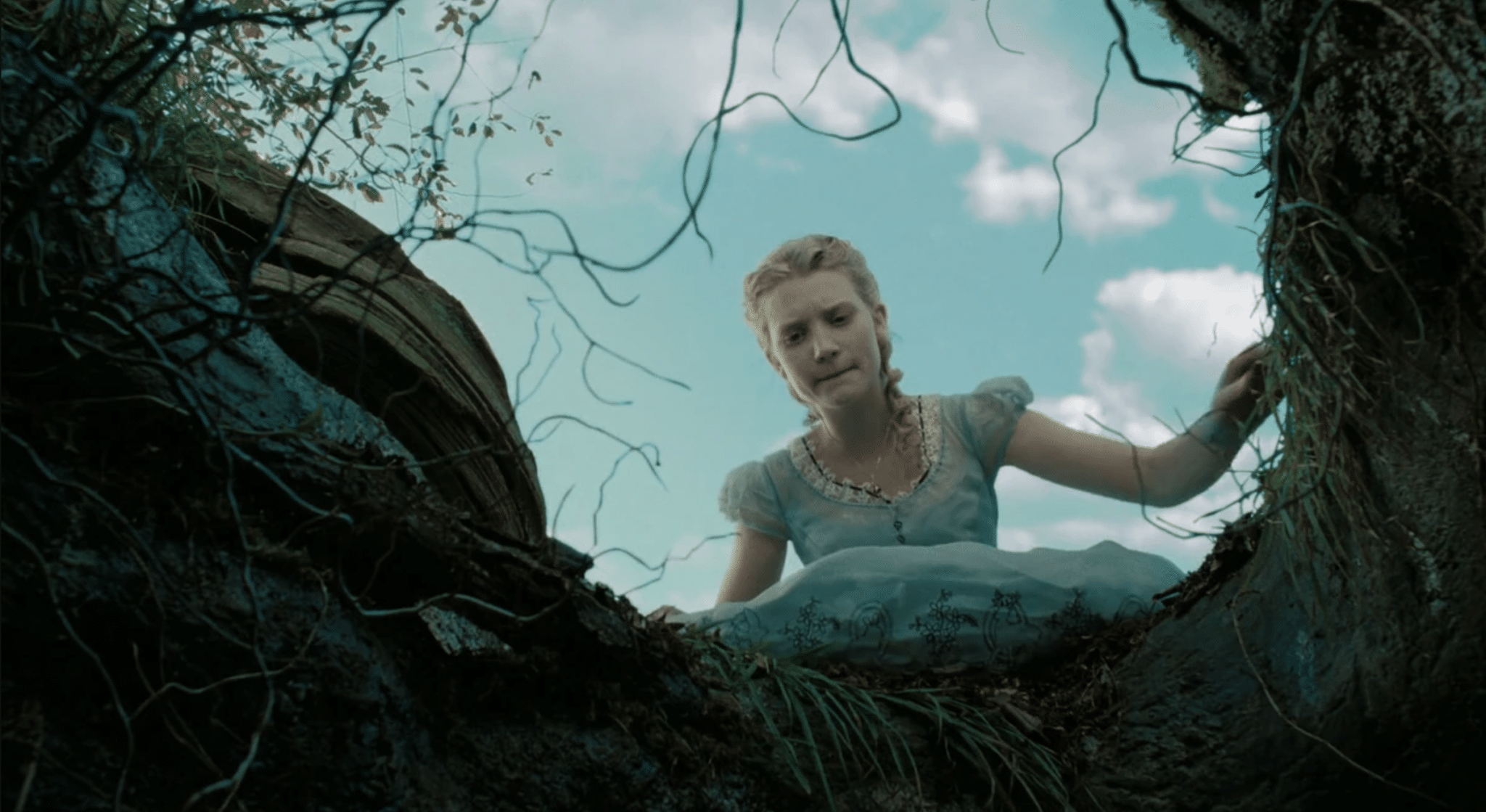 Battle of the IPs: Alice In Wonderland VS. The Lord of the Rings ...